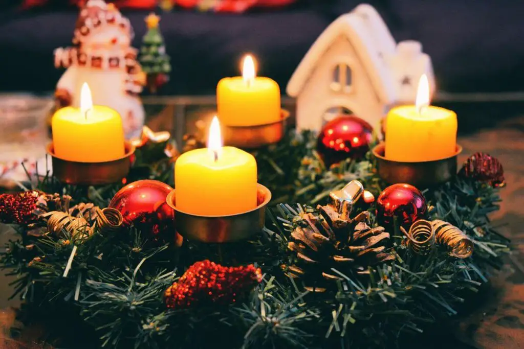How to decorate home with candles