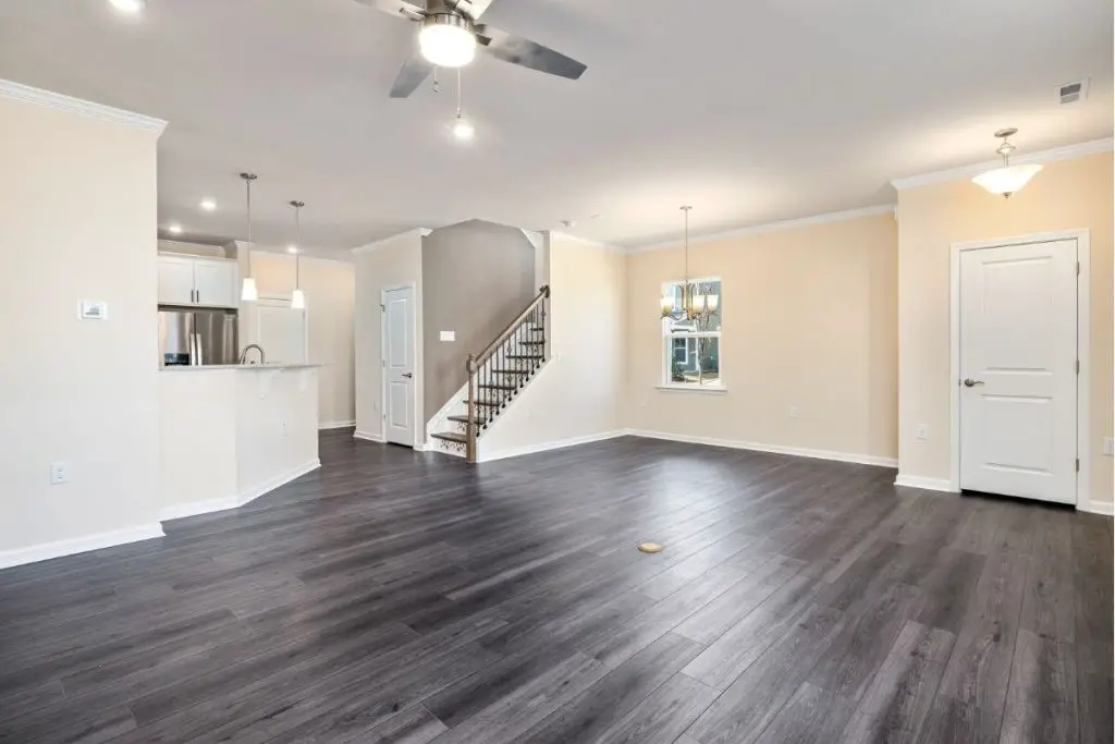 Sherwin Williams Eggshell vs. Satin: Which is the Better Paint Finish?