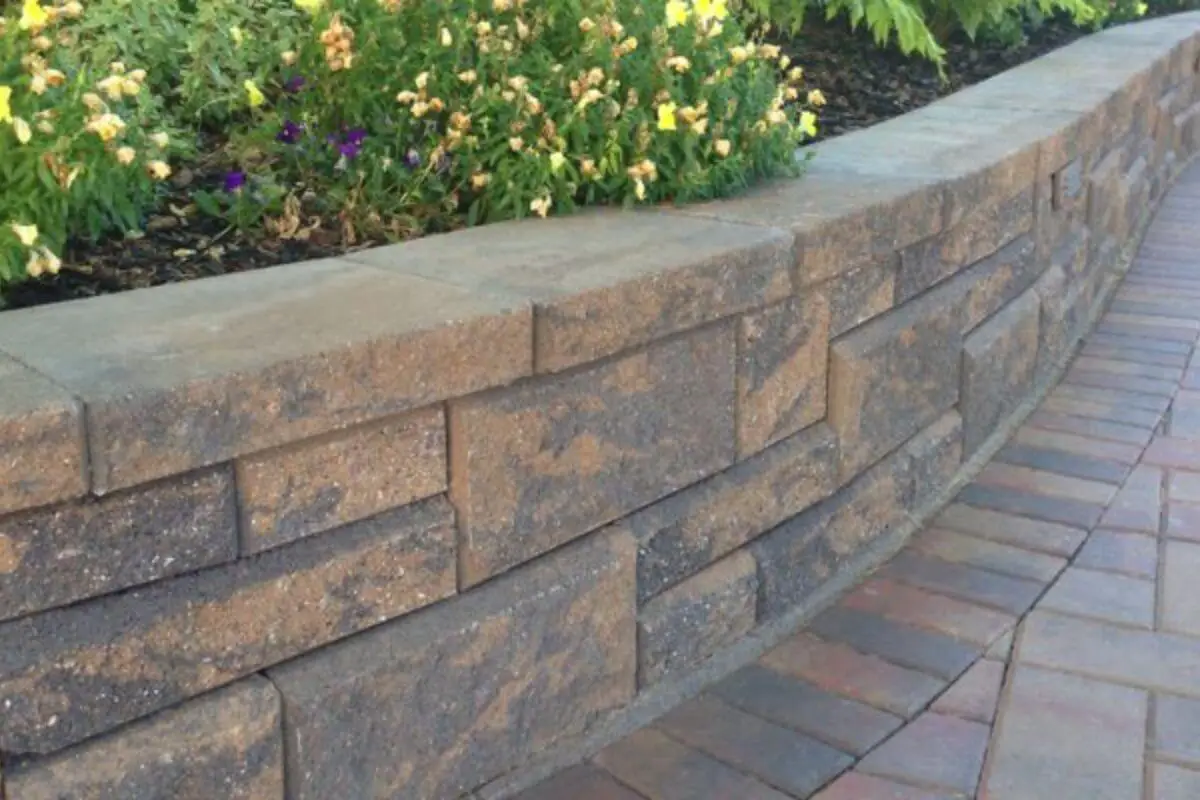 Calstone vs. Belgard: A Comparison of Two Popular Paver Brands