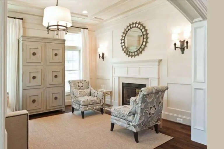 Benjamin Moore White Down vs. White Dove: Choosing the Perfect White Paint