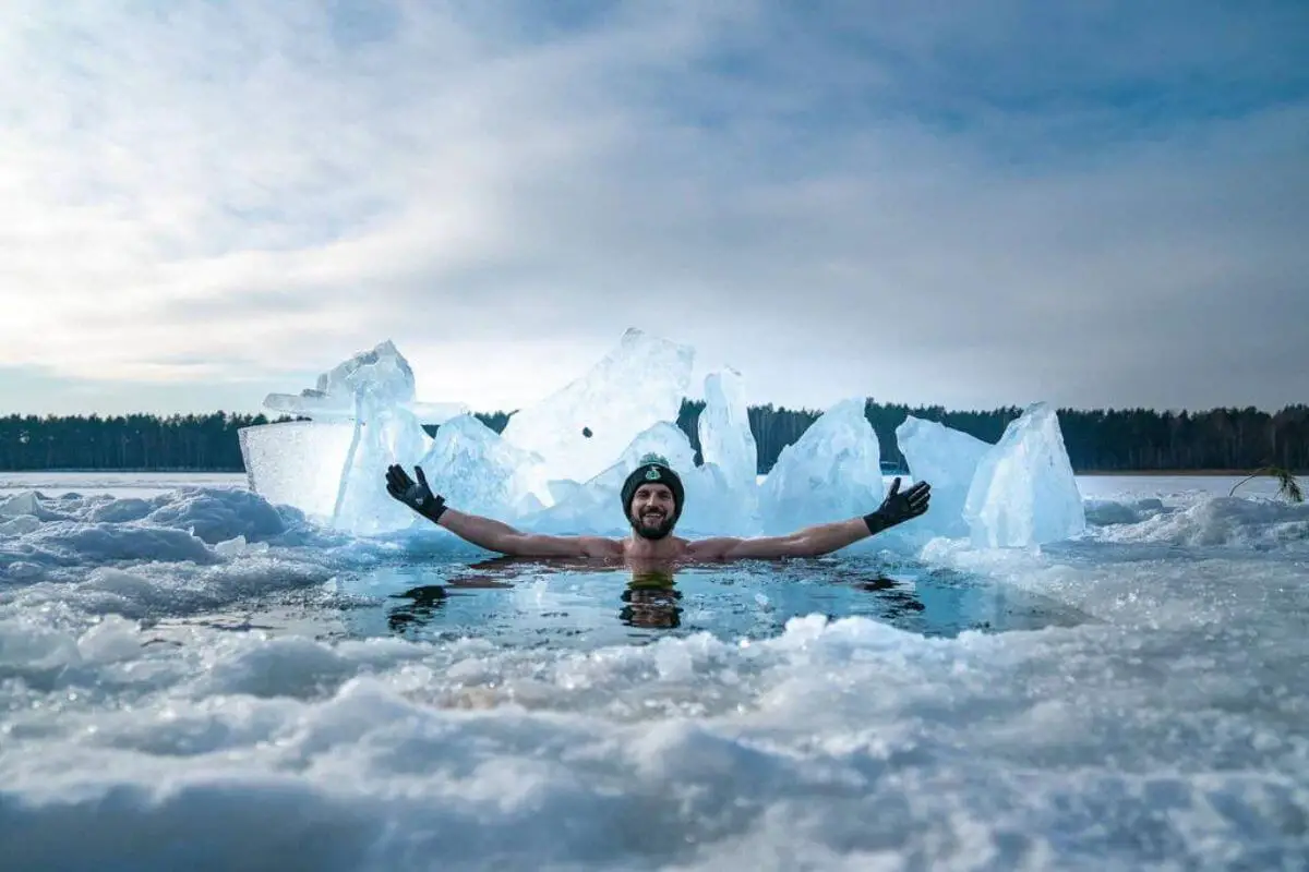 Bath Bomb vs. Bubble Bath: Which Soothing Soak is Right for You?