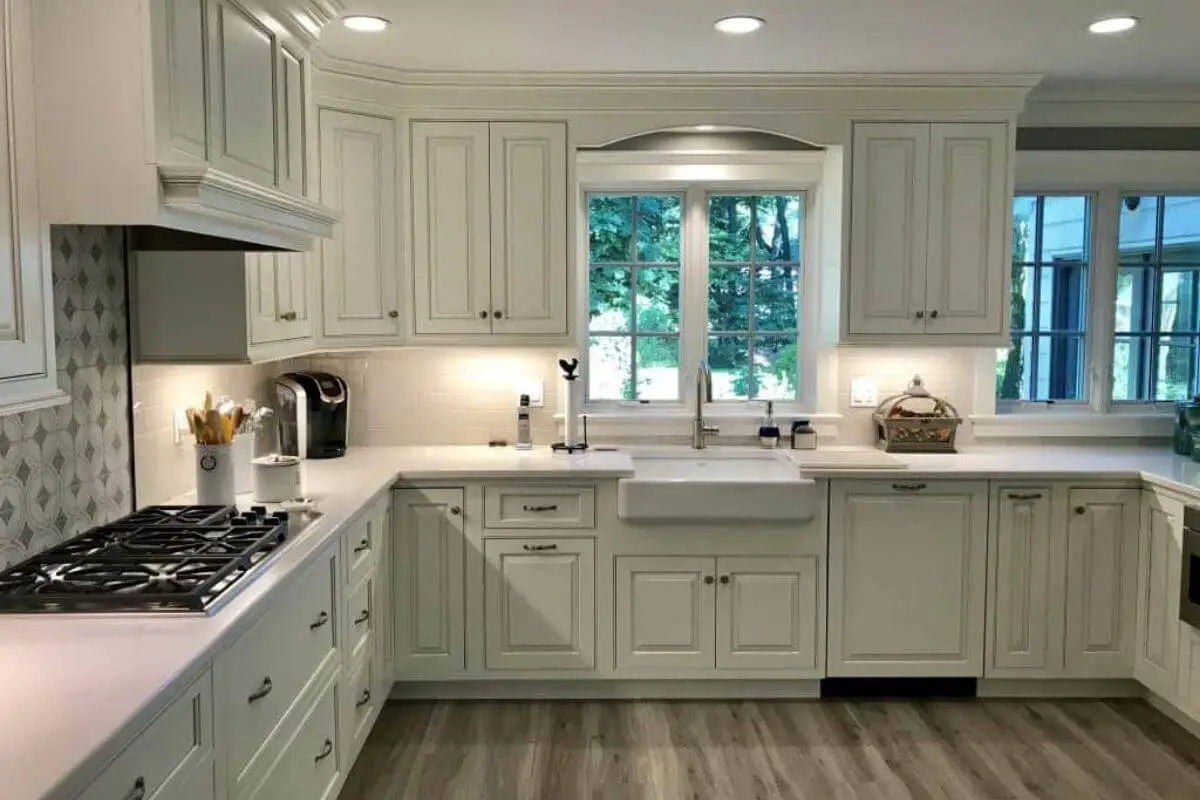 Shaker vs Raised Panel Kitchen Cabinets