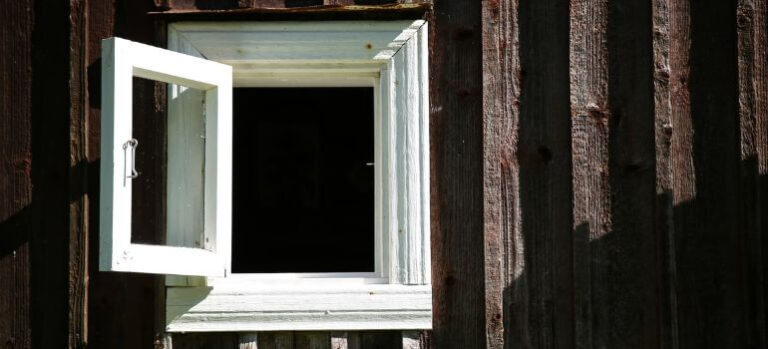 Cased Opening vs. Frame Opening: Choosing the Right Doorway for Your Space