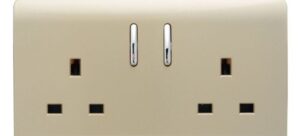 Toggle vs Decora: Navigating the World of Light Switches