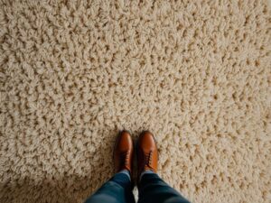 Prevent Rug Corners Curling on Carpet - Quick Fixes